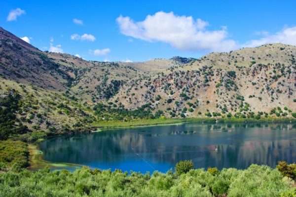 Lake Kourna, a must-see hidden gem in Crete - Chania Hotels Association